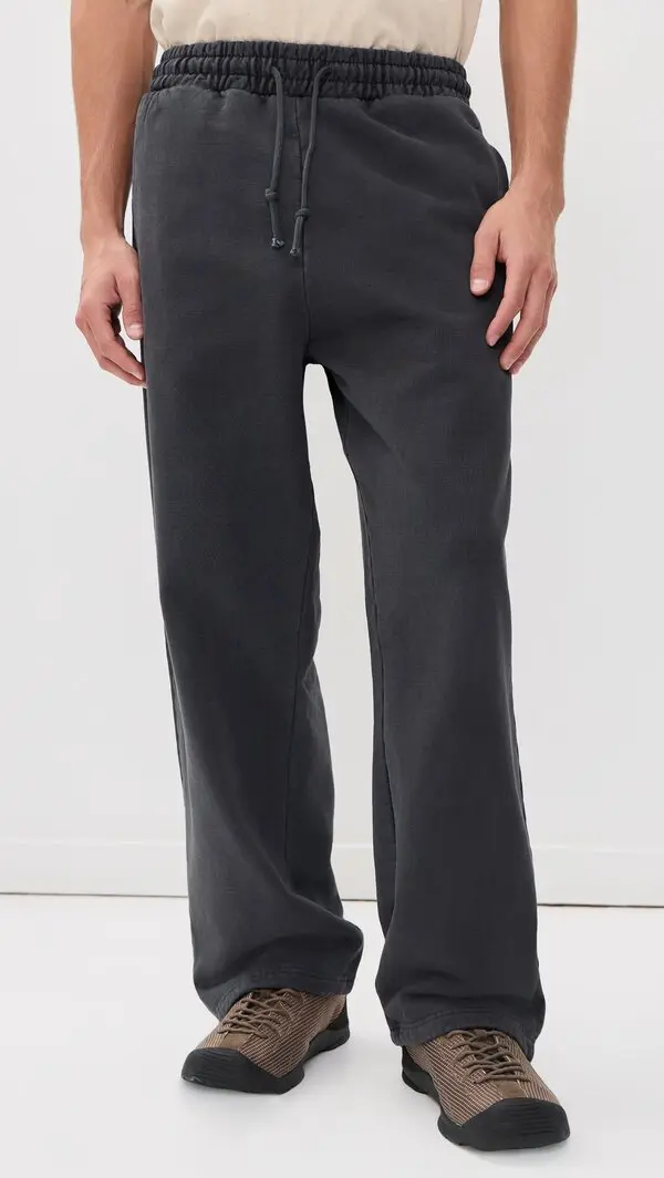 Alpha Industries Washed Essential Relaxed Fit Sweatpants