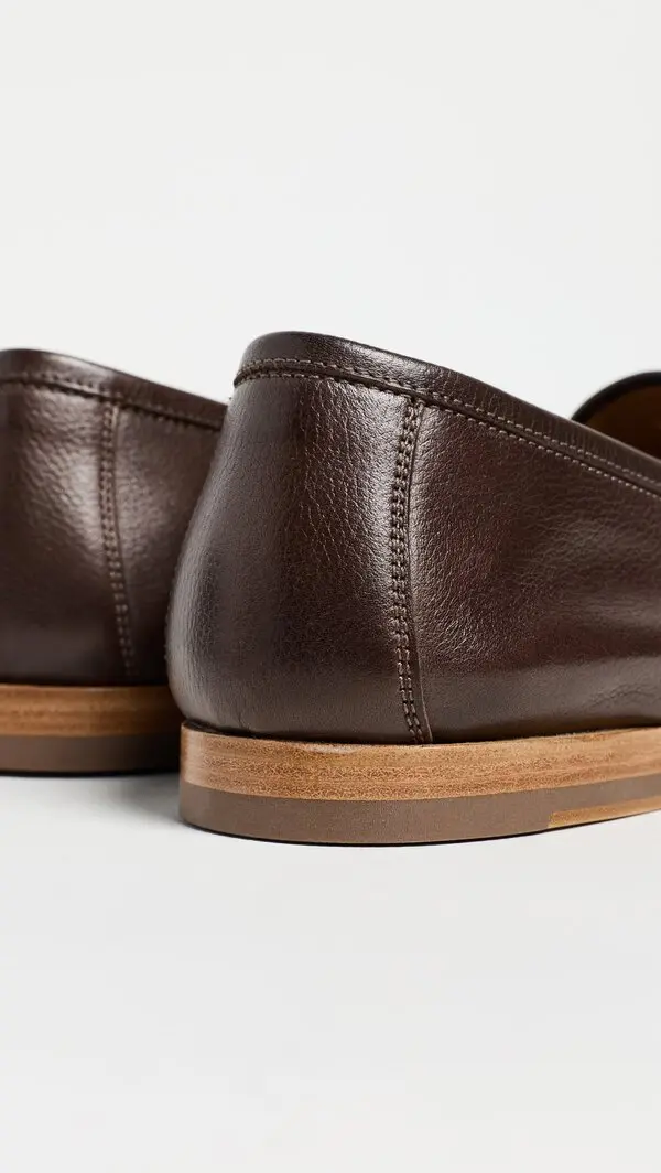 Frescobol Carioca Leme Pebbled Leather Beach Slippers