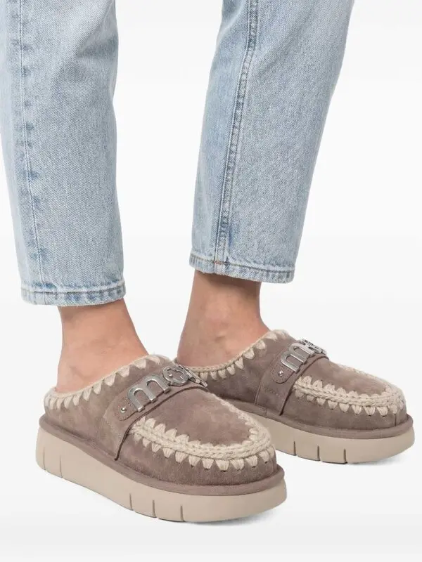 Mou Bounce Clog Slippers