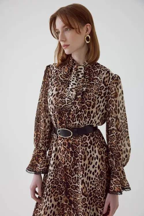 EXQUISE Leopard Print Pocketed Relaxed Midi Dress