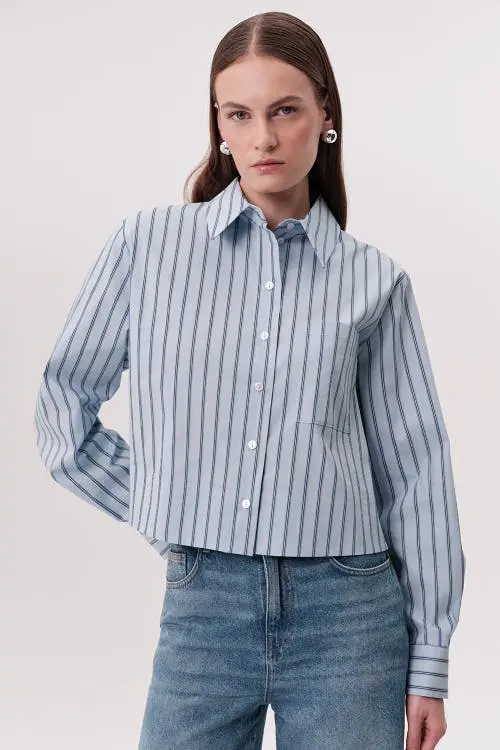 EXQUISE Kaylie Collar Side Slit Striped Shirt
