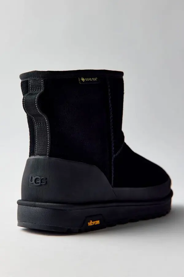 UGG Classic Mini Guard Gtx Boots - Black