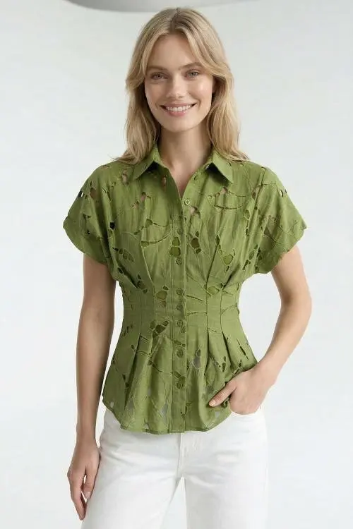EXQUISE Adalene Shirt Collar Short Sleeve Eyelet Shirt