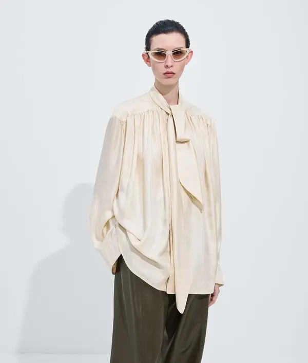 Bottega Veneta Viscose Twill Blouse - Prosecco