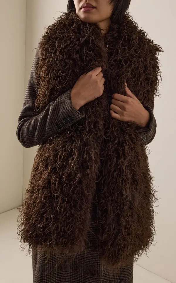Apparis Dame Faux Mongolian Fur Shawl