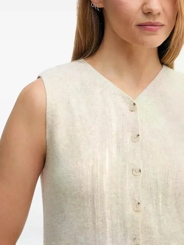 OUI Button V-neck Sleeveless Cardigan