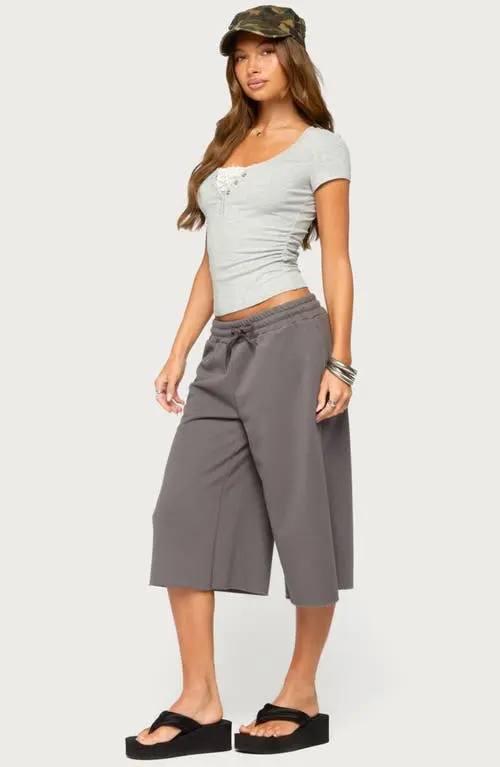 EDIKTED Amika Oversized Bermuda Shorts