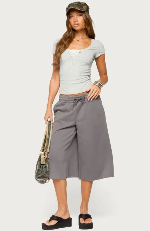 EDIKTED Amika Oversized Bermuda Shorts