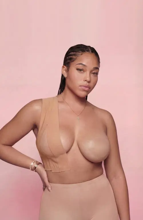 STICKY BOOBS Boob Lift Invisible Medical Grade Body Tape