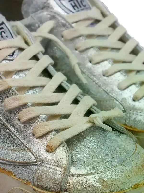 HTC LOS ANGELES Vipers Distressed-finish Sneakers