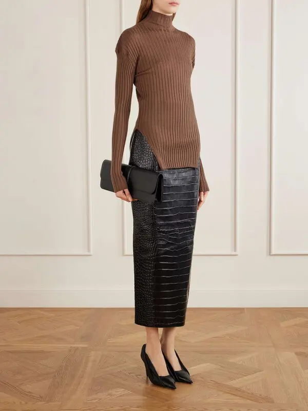Khaite Vinci Wool And Silk-blend Turtleneck Sweater