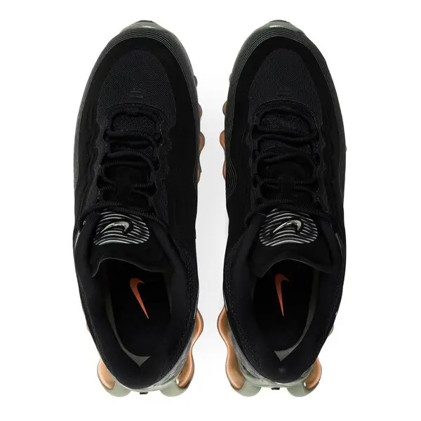 Nike Gradient Wavy Air Cushion Sneaker - Black