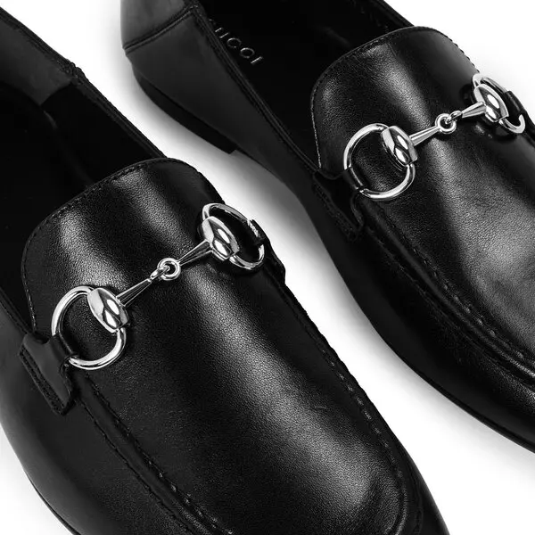 Gucci Polished Leather Loafer - Black