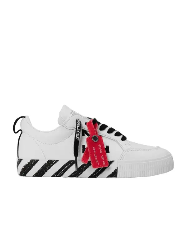 Off-White Leather Low-top Sneaker