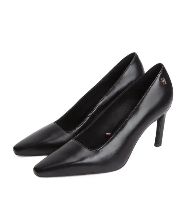 Tommy Hilfiger Pointed Logo Pumps
