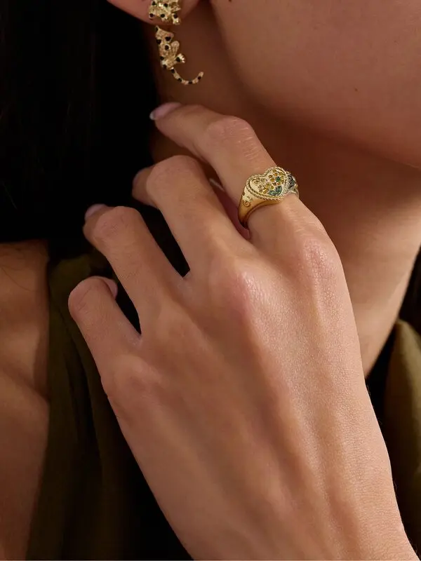 Yvonne Léon Minimalist Ring