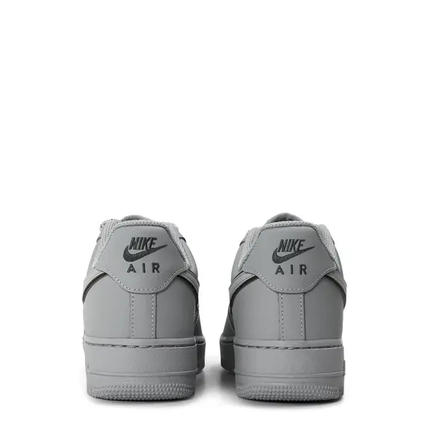 Nike Air Force 1 07 Shoes