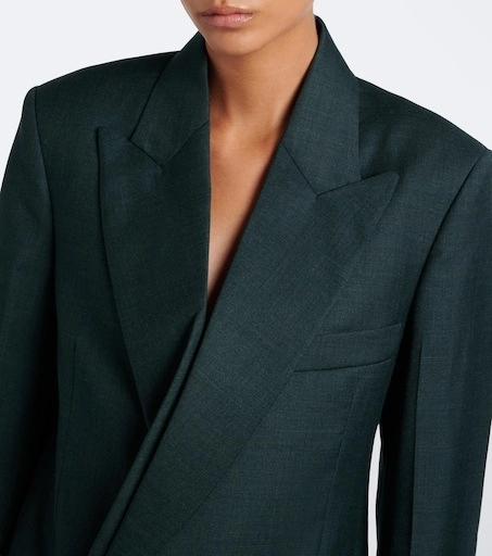 Victoria Beckham Minimal Blazer