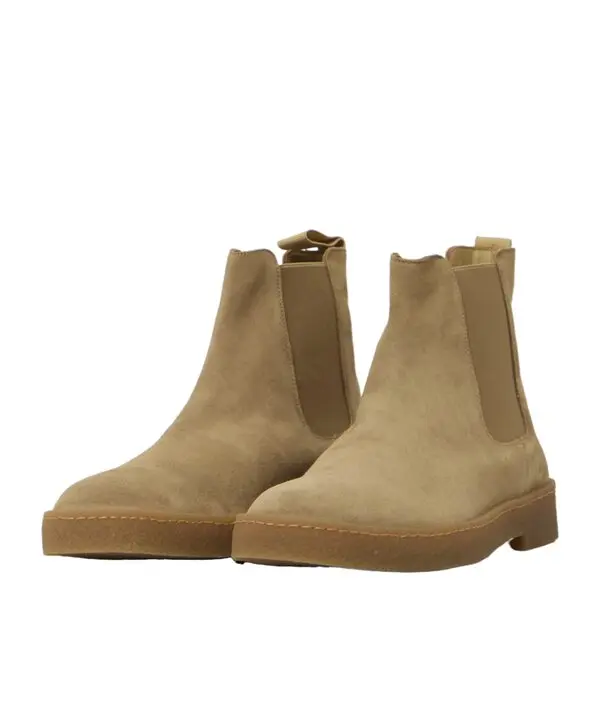 COMMON PROJECTS Suede Chelsea Boots