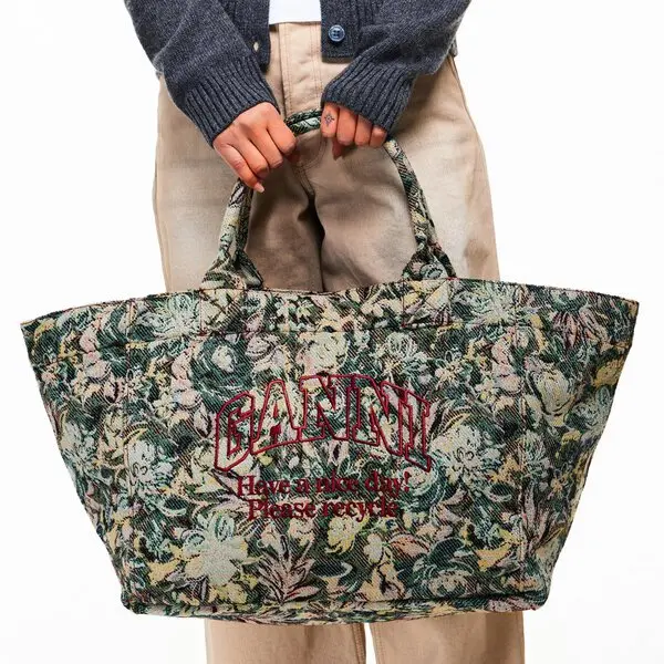 GANNI Xxl Print Tote Bag - Gray