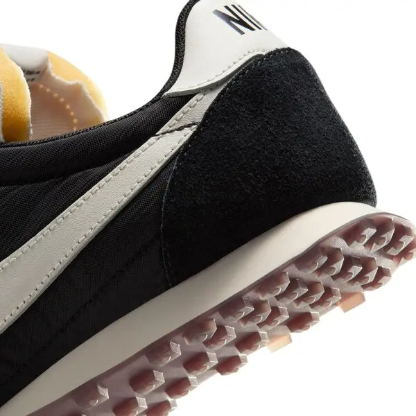 Nike Retro Suede Panel Sneaker