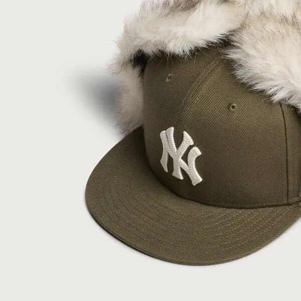 New Era New York Yankees Chainstitched 59fifty Dogear Cap - Olive