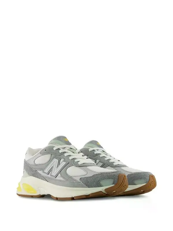 NEW BALANCE Abzorb 2010 V1 Sneakers - Grey