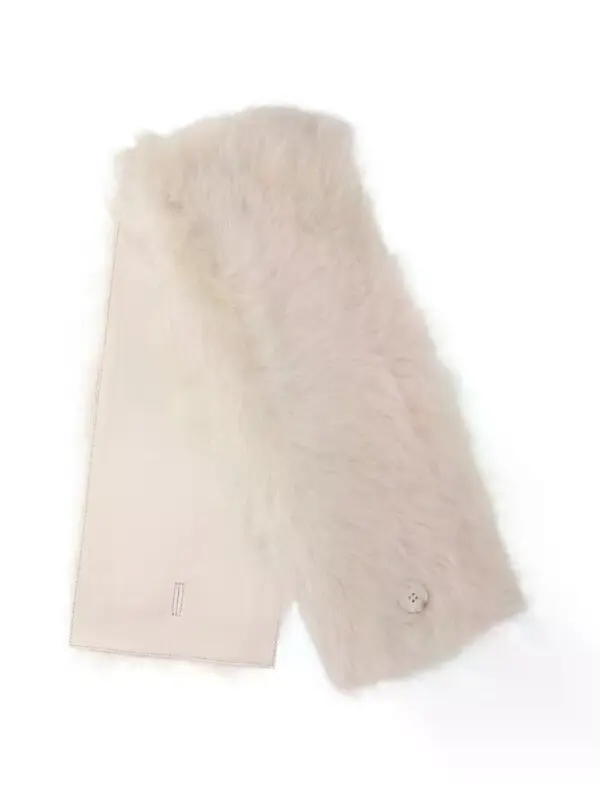 Almada Label Mayma Button-fastening Shearling Scarf