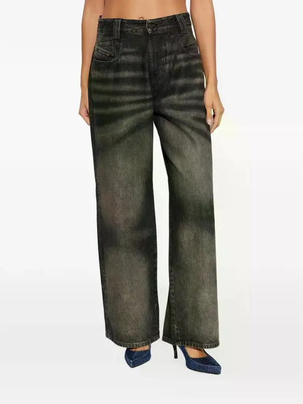 DIESEL® High-waist 1982 D-hakou Relaxed Jeans
