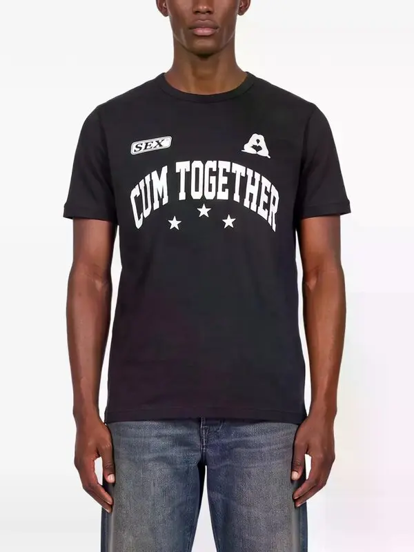 CARNE BOLLENTE Slogan-print T-shirt