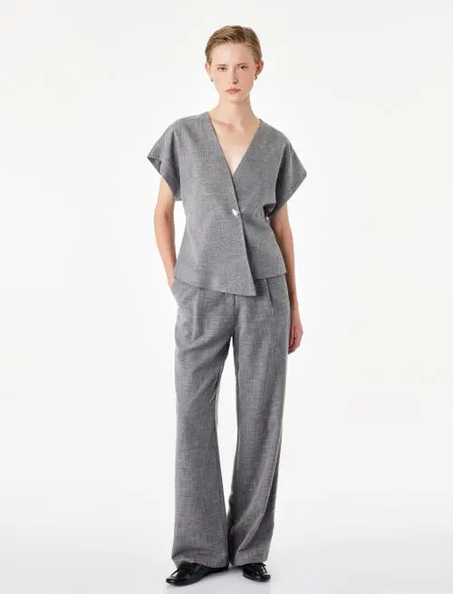 Koton V Neck Vest