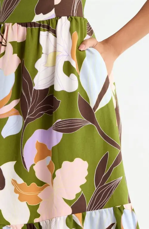 SUGARLIPS Silda Floral Smocked Back Panel Maxi Dress