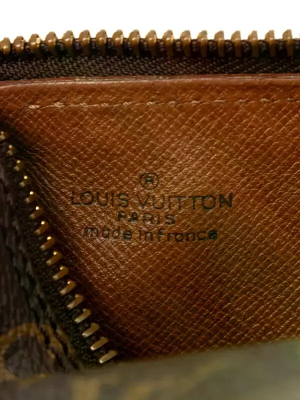 LOUIS VUITTON 1991 Monogram Papillon 26 Handbag