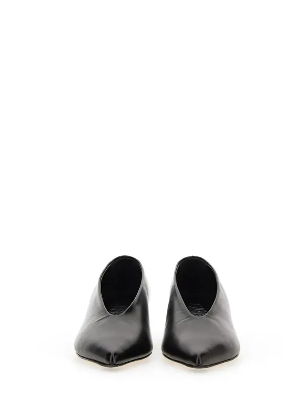 AeydĒ Clara Pointed Toe Pumps - Black