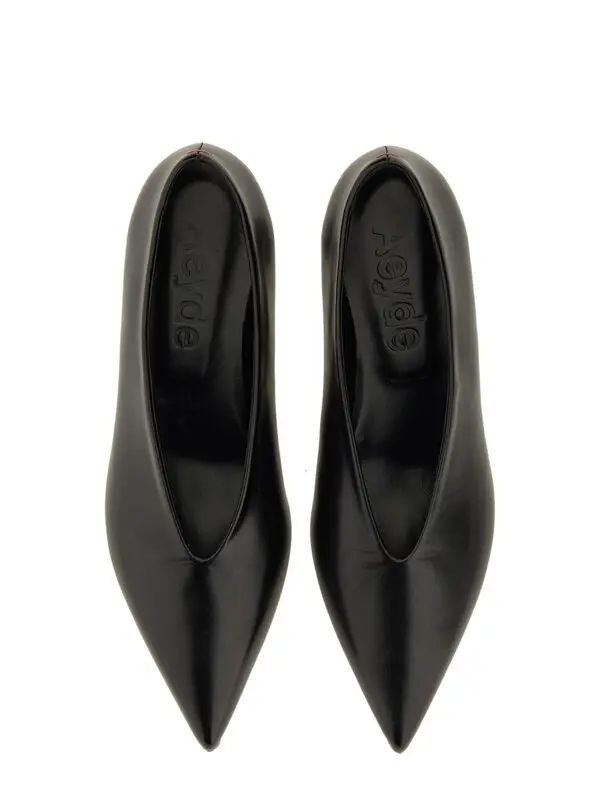 AeydĒ Clara Pointed Toe Pumps - Black
