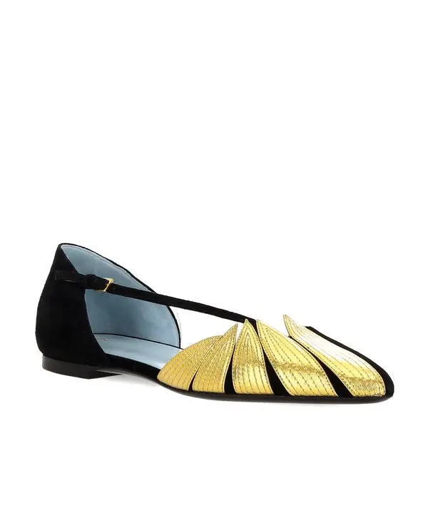 Valentino Garavani Cut-out Detailed Pointed Toe Ballet Flats
