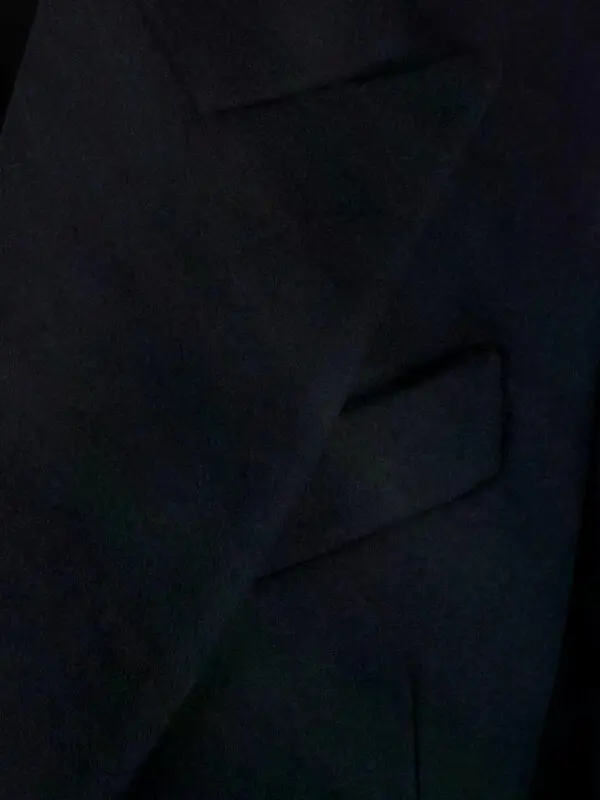 SALON C. LUNDMAN Peak-lapel Double-breasted Coat