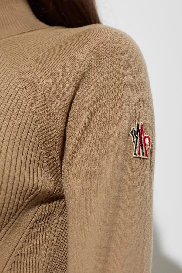 Moncler Apres-ski Turtleneck Sweater - Beige