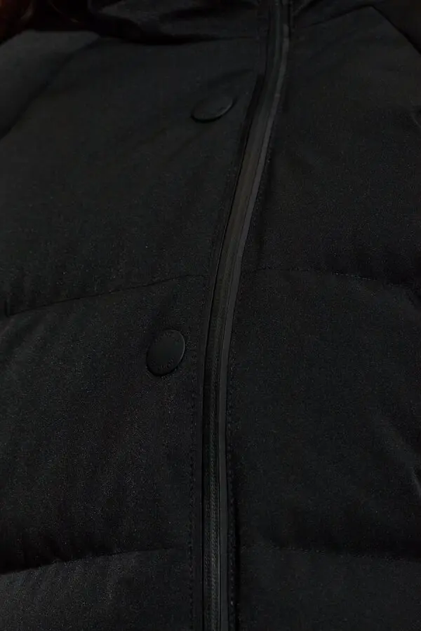 Moncler Down Ski Jacket ‘guyane’ Performance & Style