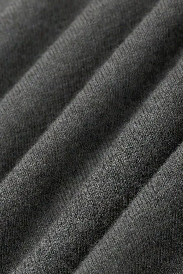 EAVES Devyn V Neck Sweater - Grey