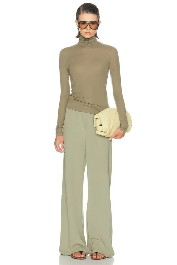 AGOLDE Pascale Turtleneck Top In Sage - Canopy