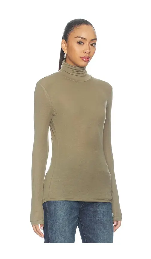 AGOLDE Pascale Turtleneck Top In Sage