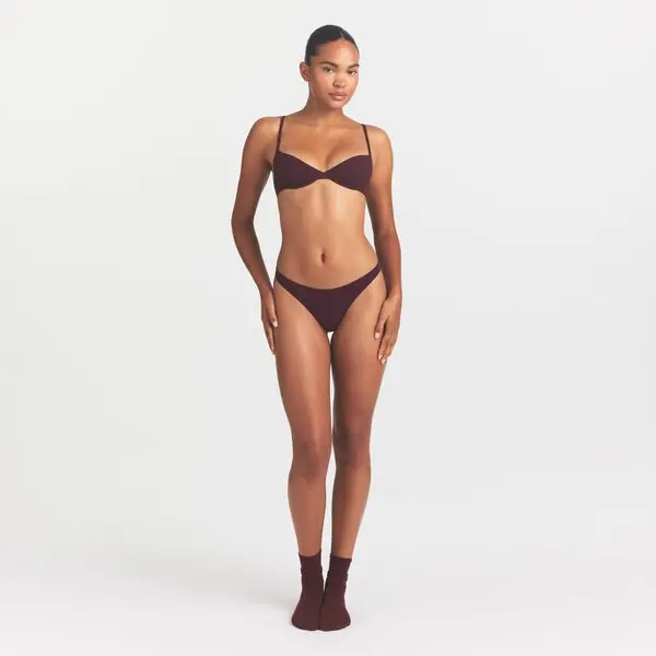 SKIMS Thong | Red | | Everyday Cotton - Currant