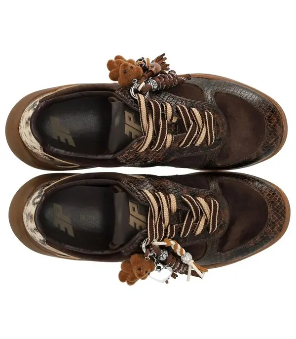 3 P Wave Velvet Sneaker