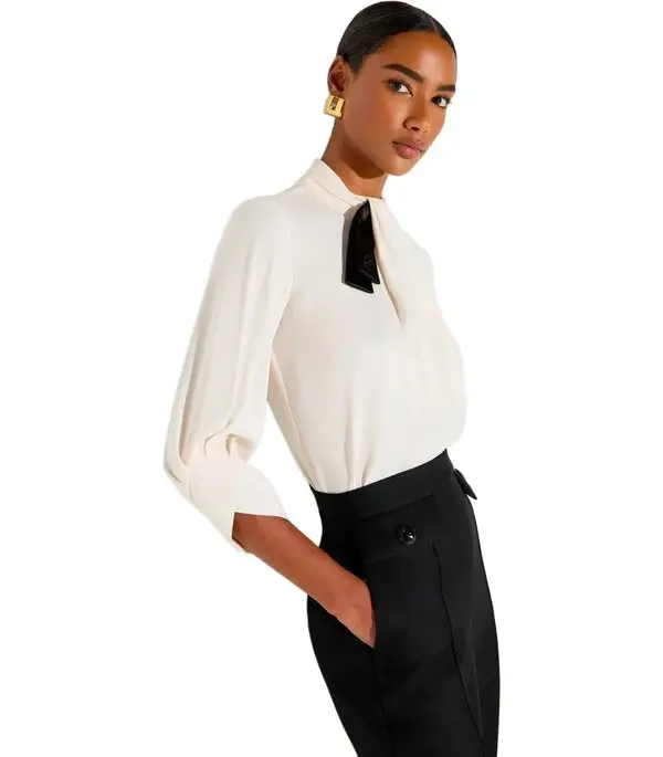 Elisabetta Franchi Butter Blouse With Bow