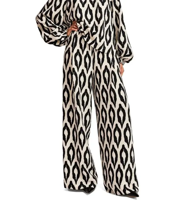 Essentiel Antwerp Kontent White Trousers
