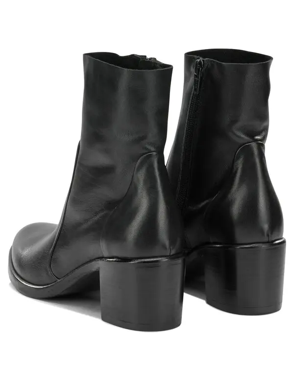 STRATEGIA Boots & Ankle Boots
