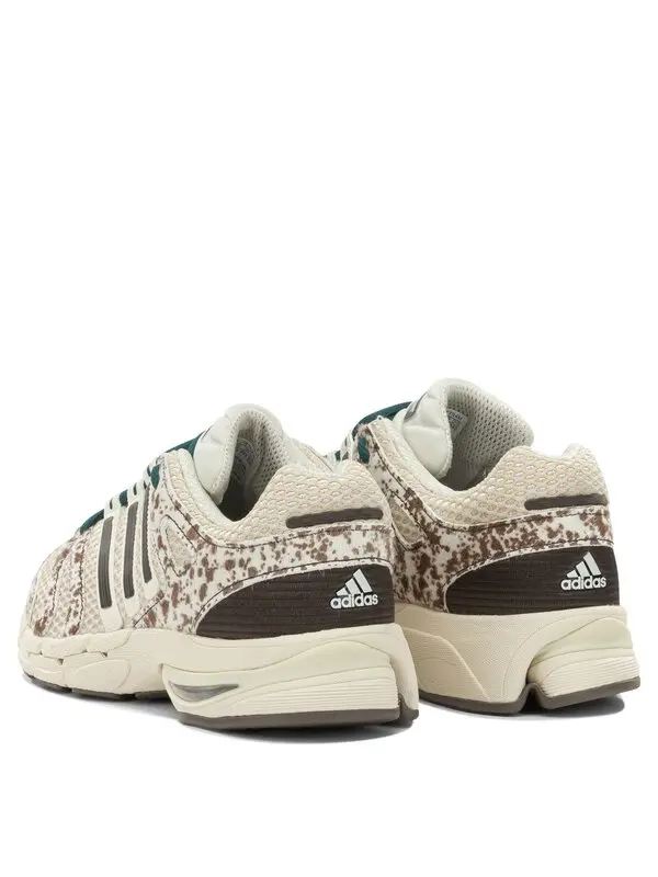 ADIDAS ORIGINALS Adistar Control 5' Low Top Sneakers