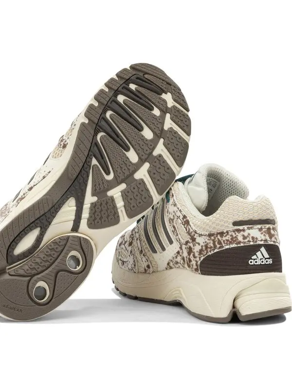 ADIDAS ORIGINALS Adistar Control 5' Low Top Sneakers