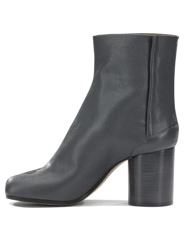 MAISON MARGIELA Tabi' Ankle Boots With Hooks